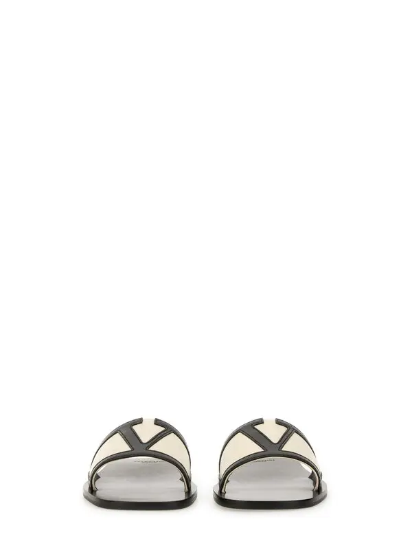 Valentino Garavani Viva Superstar Slide Sandals