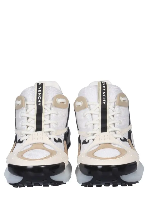 Givenchy Giv 1 Tr Sneakers - Cream