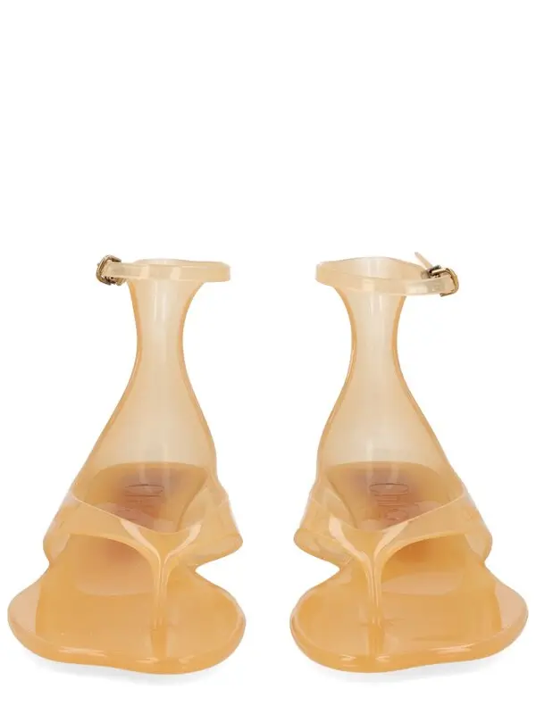 Chloé Jelly Thong Sandals With Ankle Strap - Cream