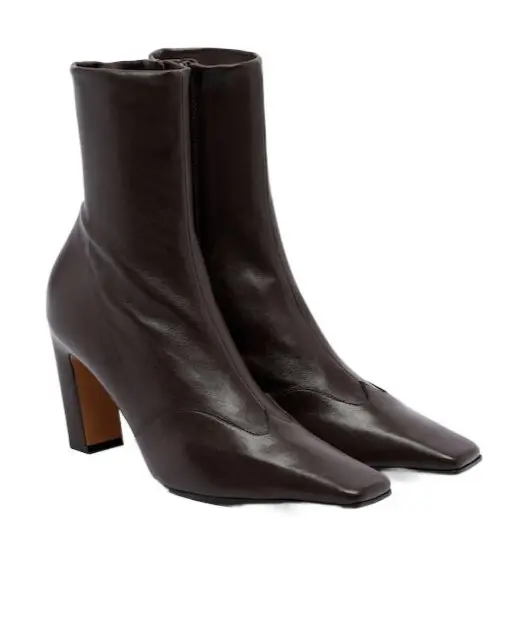Khaite Solid Leather Ankle Boots - Black