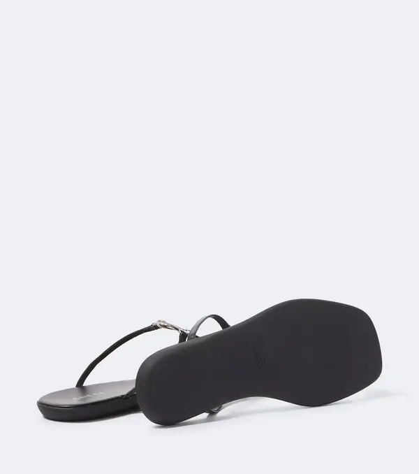 Gucci Interlocking G Leather Thong Sandals