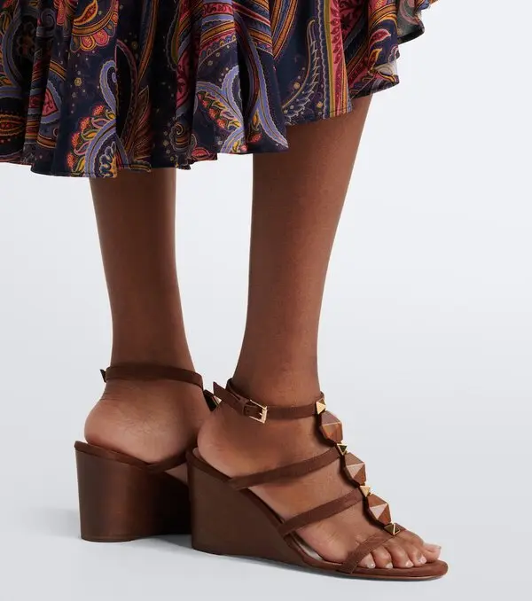 GIANVITO ROSSI Suede Wedge Sandals With Studs