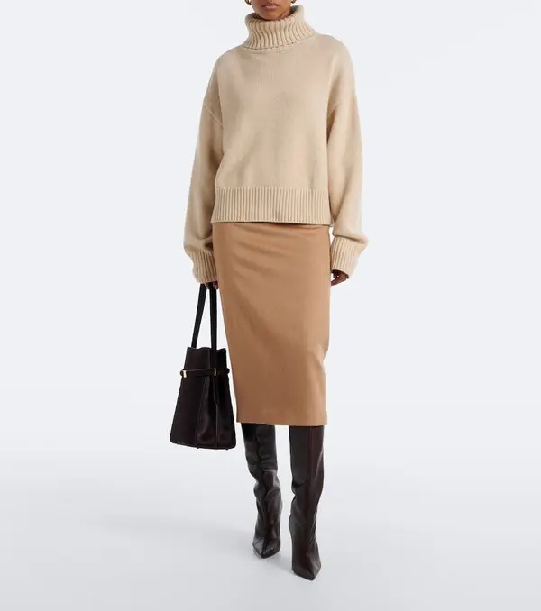 Max Mara Camel Hair Midi Skirt - Beige