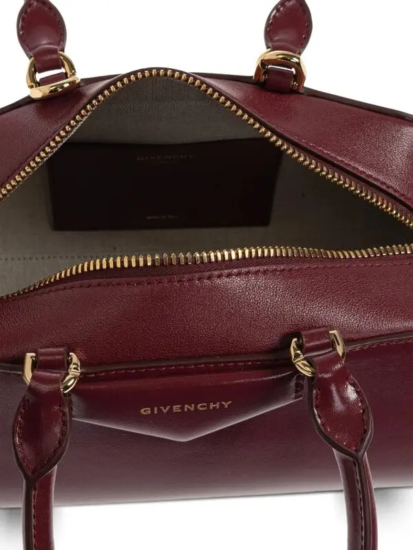 Givenchy Antigona East-west Bag In Box Leather