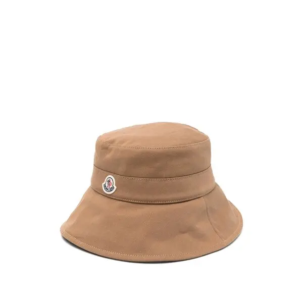 Moncler Bucket Hat With Logo Patch - Cream