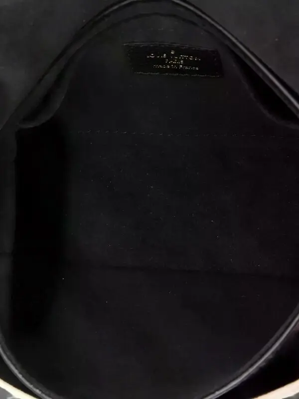 LOUIS VUITTON Lockme Tender Handbag Leather Crossbody Bag