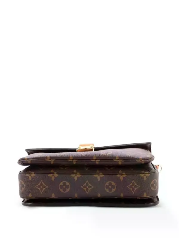 LOUIS VUITTON Monogram Canvas Pochette Metis Crossbody Bag - Brown