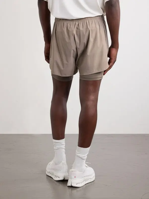 On 2-in-1 Layered Recycled-shell Shorts