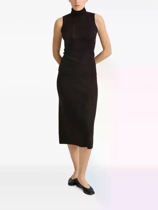 Stylein Ribbed Roll-neck Sleeveless Knit