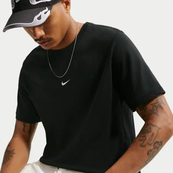 Nike Sportswear T-shirt - Black