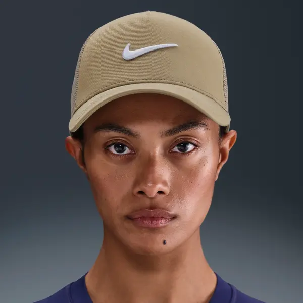 Nike Rise Structured Trucker Cap