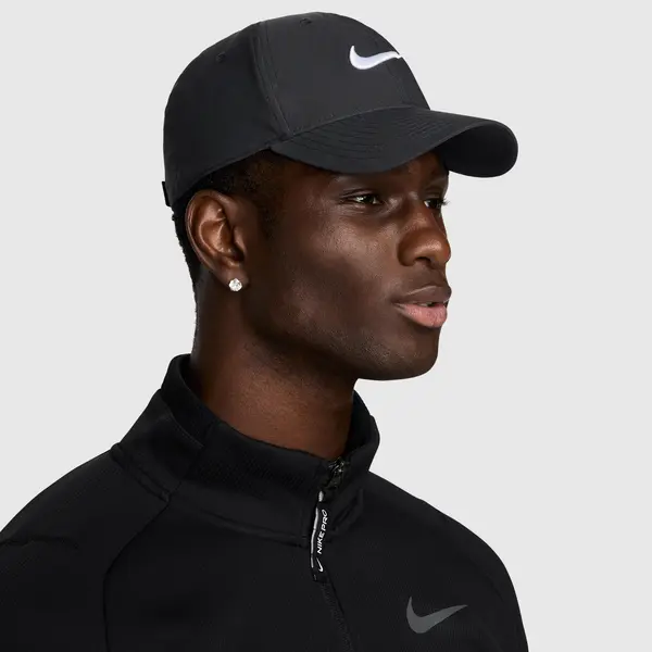 Nike Dri-fit Club Structured Swoosh Cap