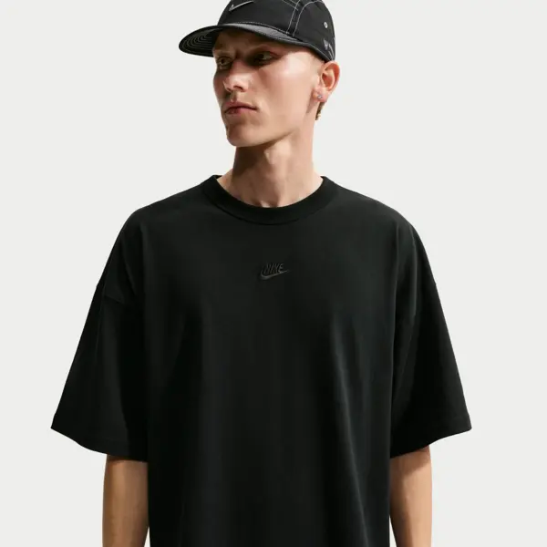 Nike Sportswear Premium Essentials Oversized T-shirt - Black