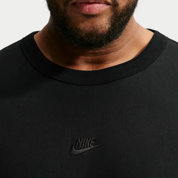 Nike Sportswear Premium Essentials Oversized T-shirt - Black