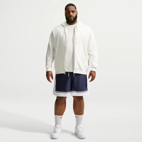 Nike Standard Issue Dri-fit 6" Basketball Shorts