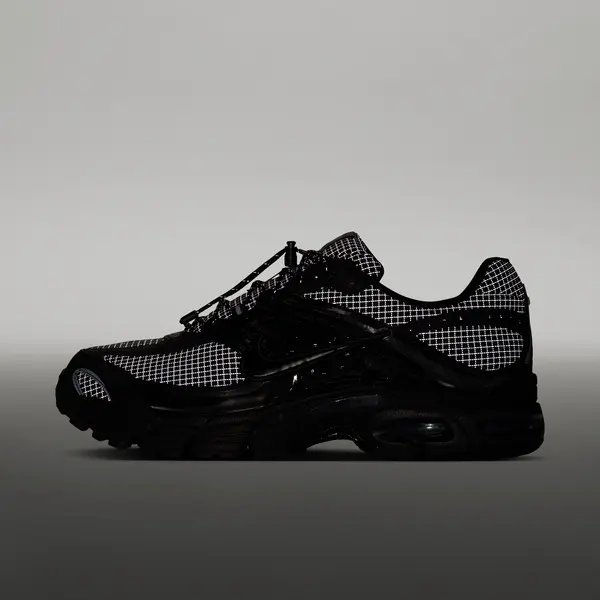Nike Max Moto 2k Athletic Shoes