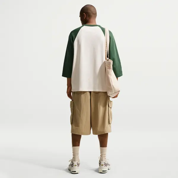 Nike Club Oversized Cargo Shorts
