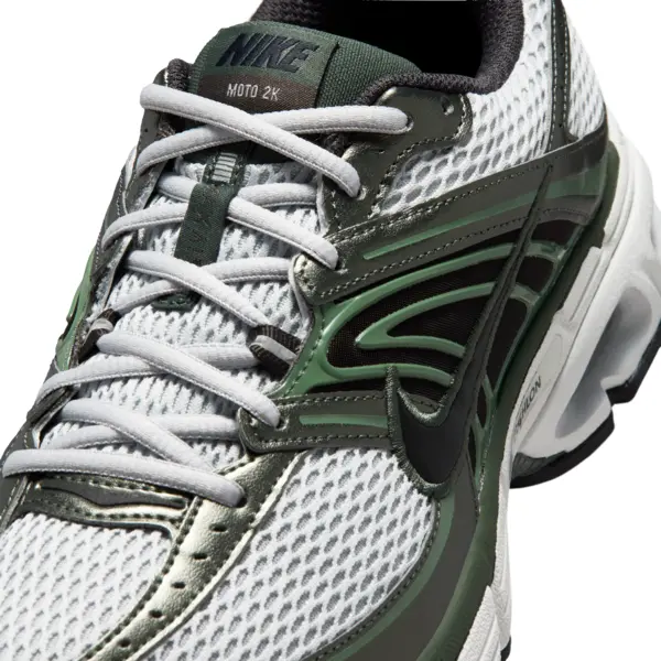 Nike Max Moto 2k Athletic Shoes