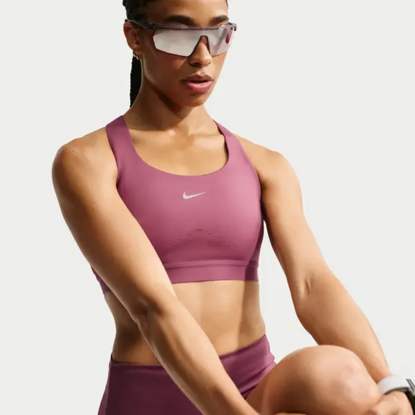 Nike Swift High-support Lightly Lined Sports Bra