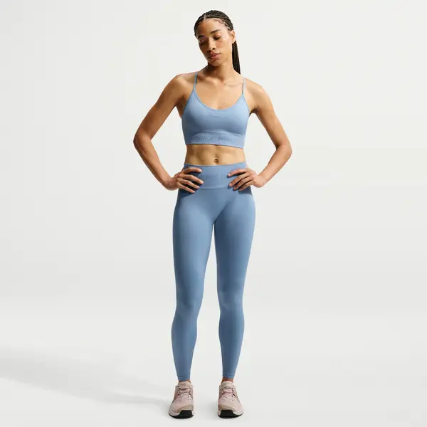 Nike Pro Seamless Light-support Padded Sports Bra