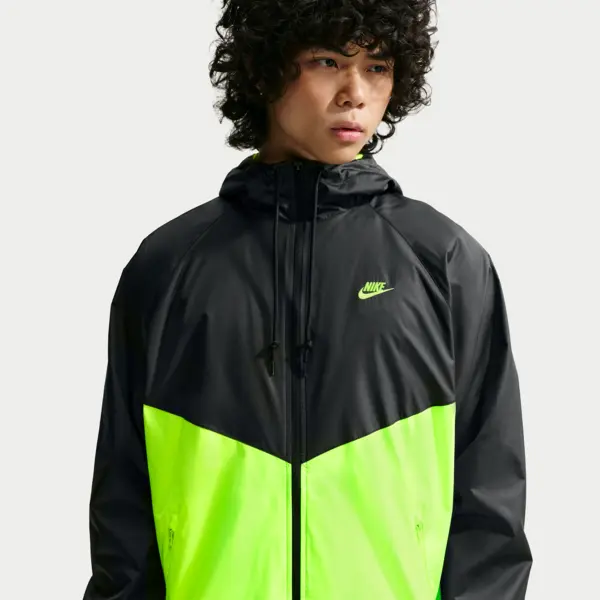 Nike Windrunner Lined Jacket