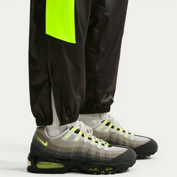 Nike Windrunner Lined Pants