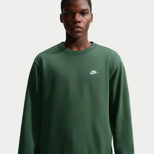 Nike Club Fleece Crewneck Sweatshirt