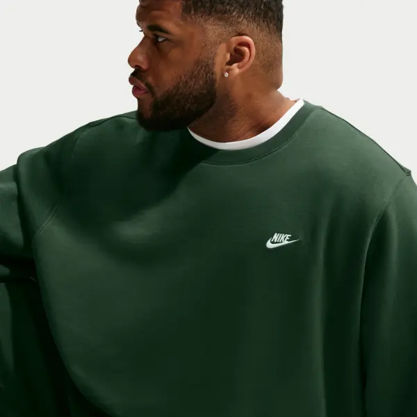 Nike Club Fleece Crewneck Sweatshirt