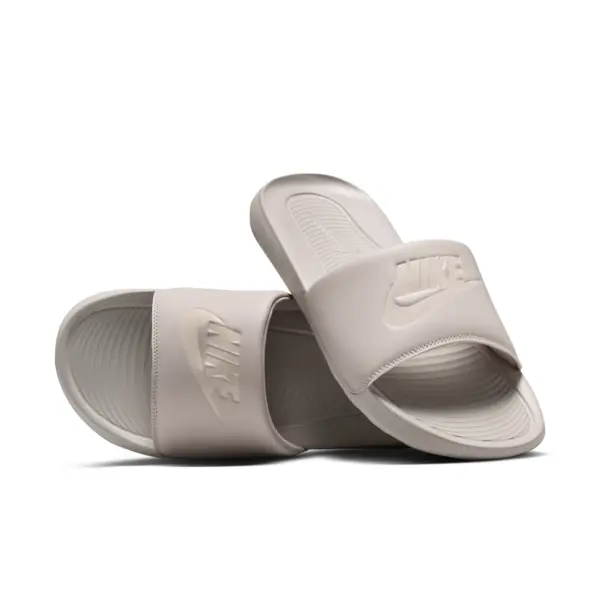 Nike Victori One Slides - Brown