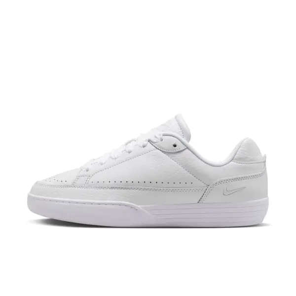 Nike Centre Athletic Sneakers