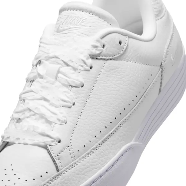 Nike Centre Athletic Sneakers