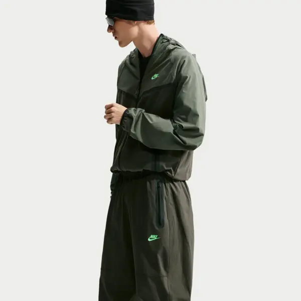 Nike Tech Dri-fit Woven Pants