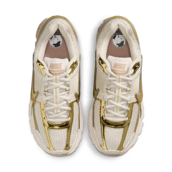 Nike Zoom Vomero Shoes