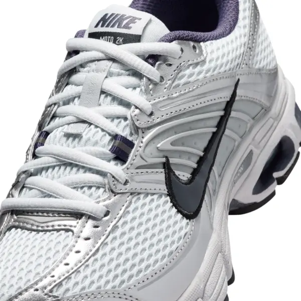 Nike Max Moto 2k Shoes - Grey