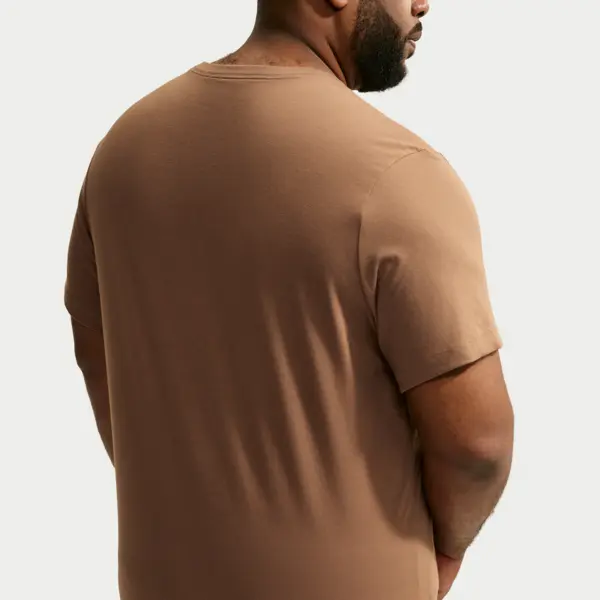 Nike Sportswear Club T-shirt - Brown