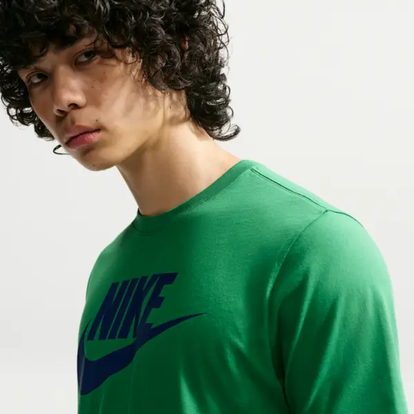 Nike Sportswear T-shirt