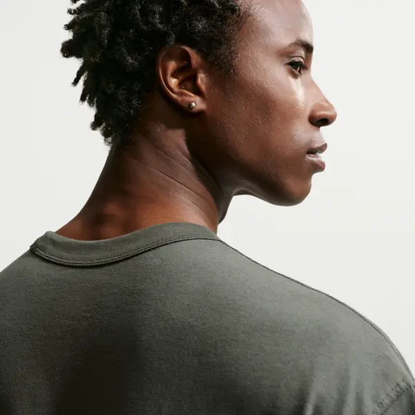 Nike Sportswear Premium Essentials T-shirt - Grey