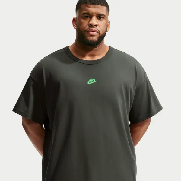 Nike Sportswear Premium Essentials T-shirt - Grey