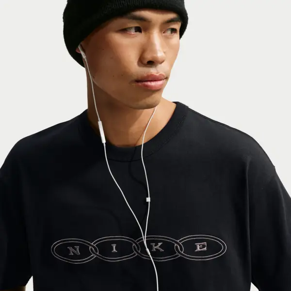 Nike Sportswear Premium Essentials T-shirt