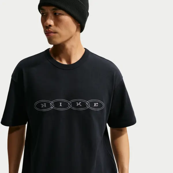 Nike Sportswear Premium Essentials T-shirt