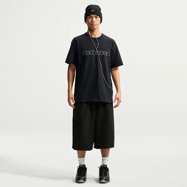 Nike Sportswear Premium Essentials T-shirt
