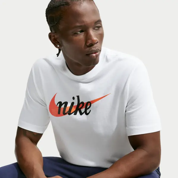 Nike Sportswear T-shirt