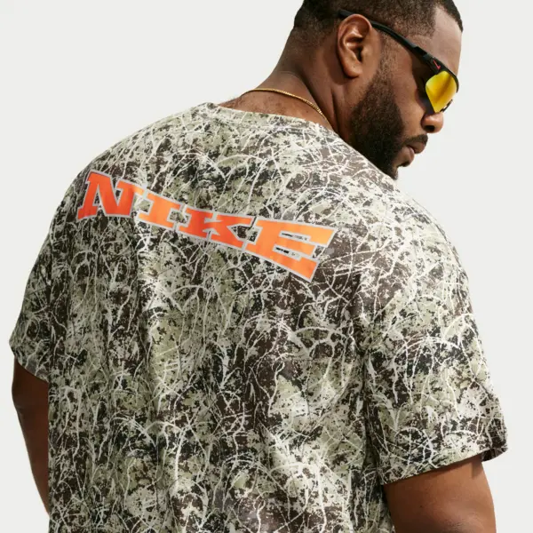 Nike Sportswear T-shirt