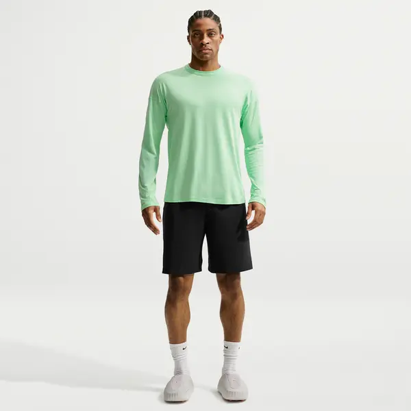 Nike 24.7 Impossiblysoft Light Dri-fit Long-sleeve Top