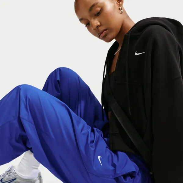 Nike Loose Mid-rise Uv Jogger Pants