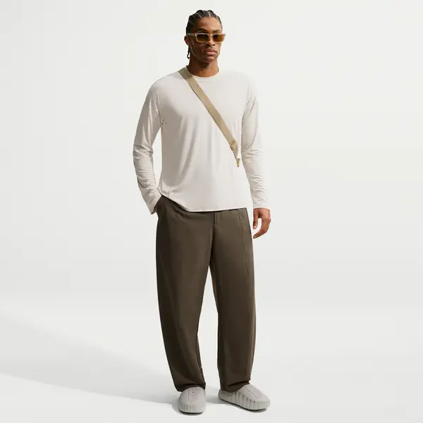Nike 24.7 Impossiblysoft Light Long-sleeve Top