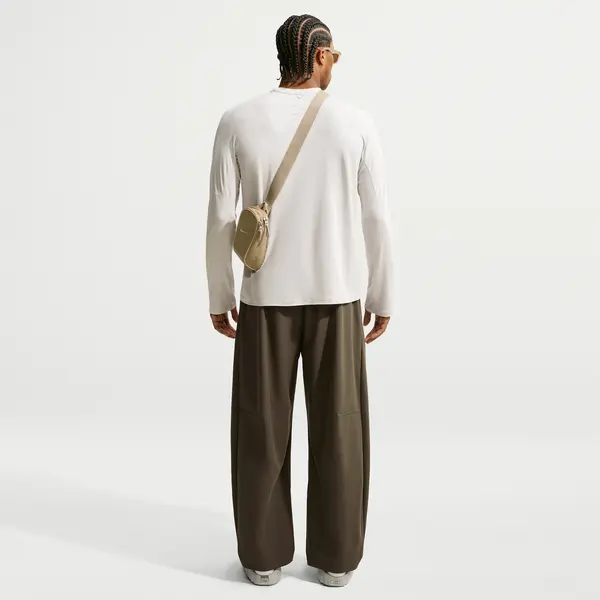 Nike 24.7 Impossiblysoft Light Long-sleeve Top