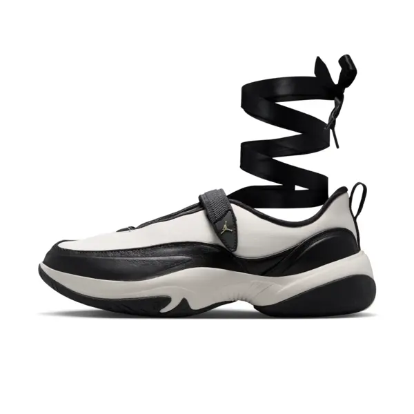JORDAN Pointe "ballet-inspired" Footwear