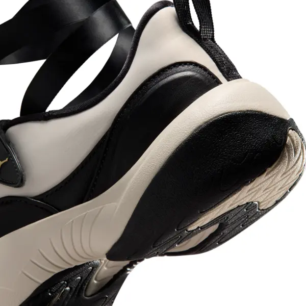 JORDAN Pointe "ballet-inspired" Footwear