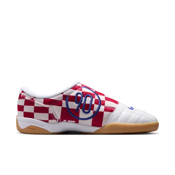 Nike Total 90 '90s Nostalgia Sneakers